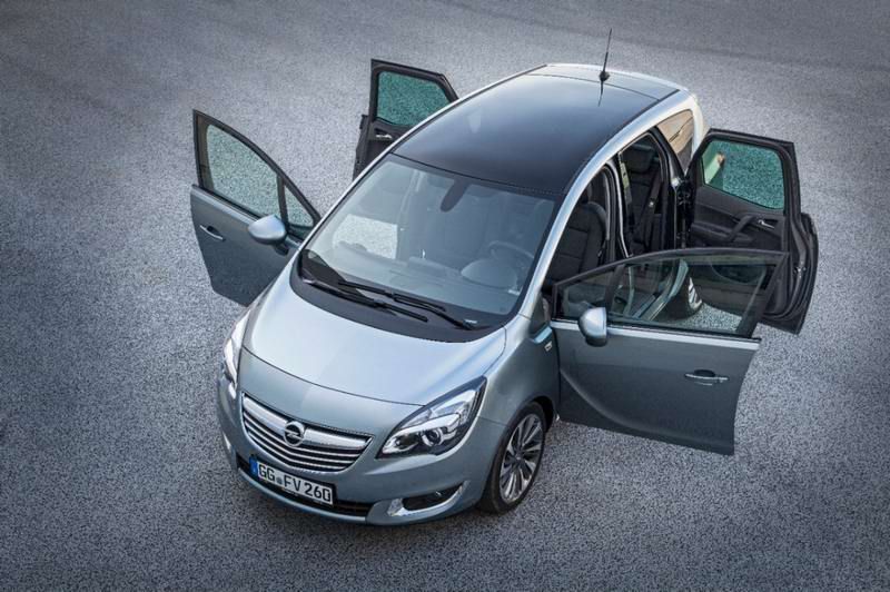 OPEL CELEBRA LOS 15 AÑOS DEL SISTEMA DE ASIENTOS FLEX7