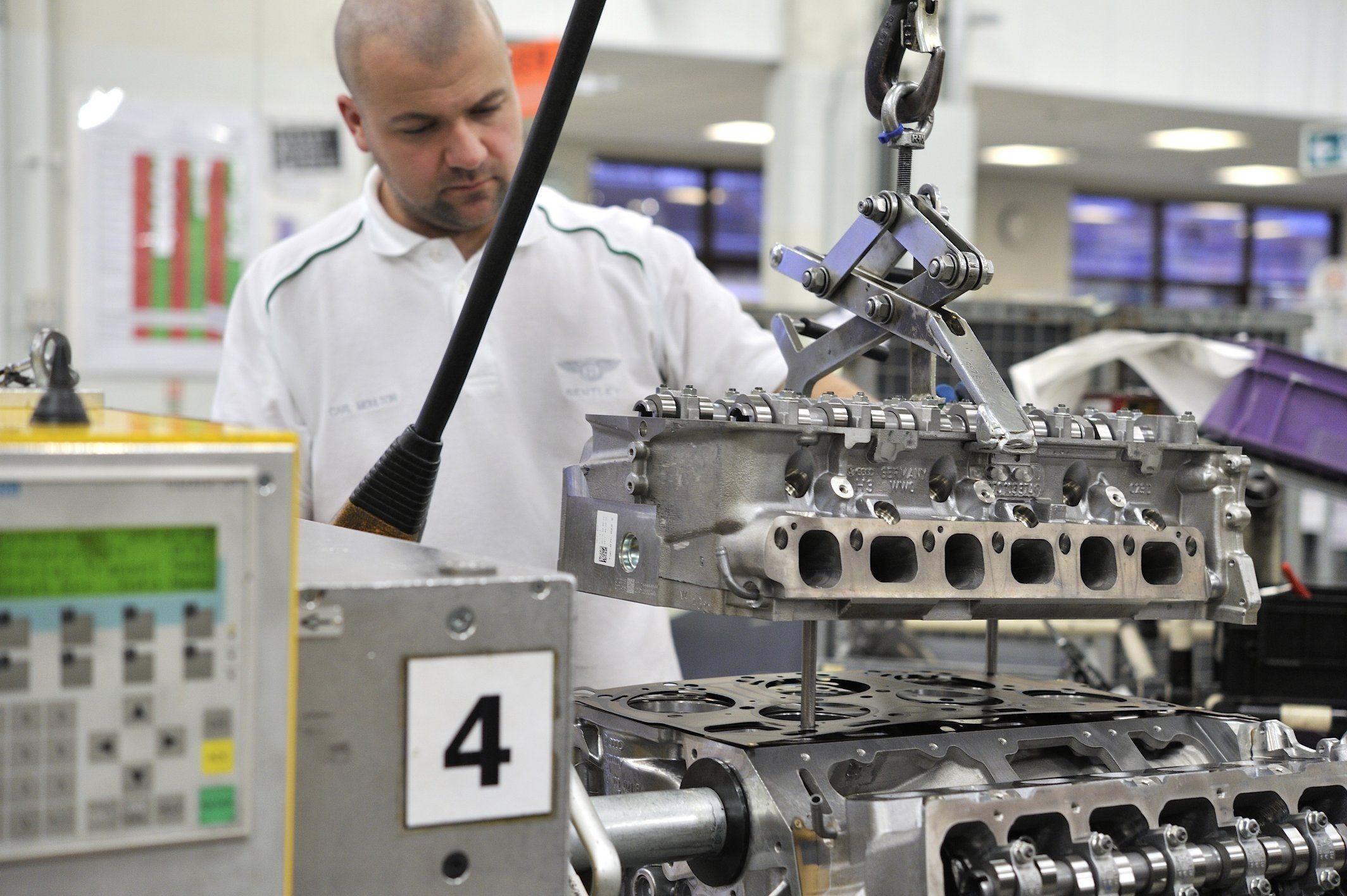 BENTLEY TO BECOME CENTRE OF EXCELLENCE FOR W12 ENGINES