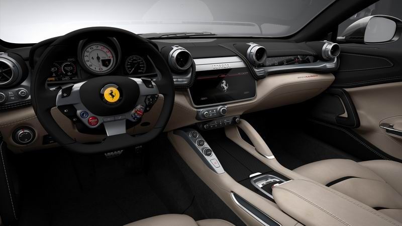 THE FERRARI GTC4LUSSO DEBUTS AT THE GENEVA SHOW
