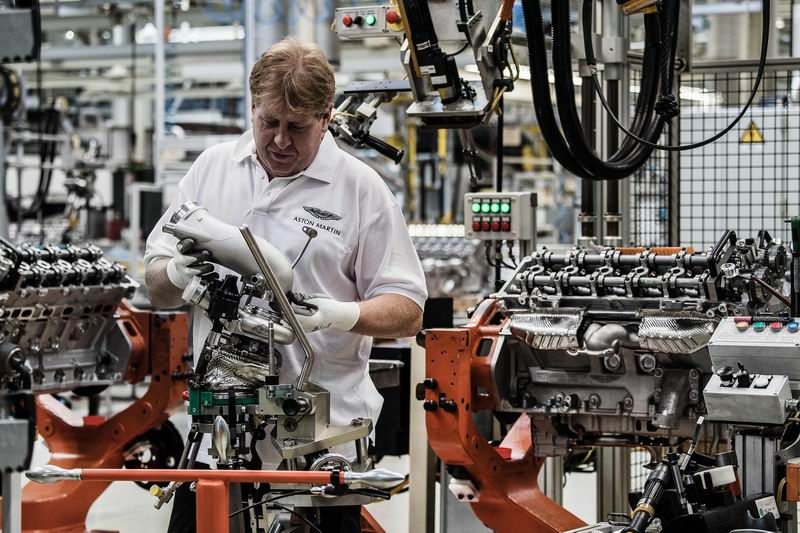 PRODUCTION OF DB11’S NEW V12 BEGINS AT THE ASTON MARTIN ENGINE PLANT
