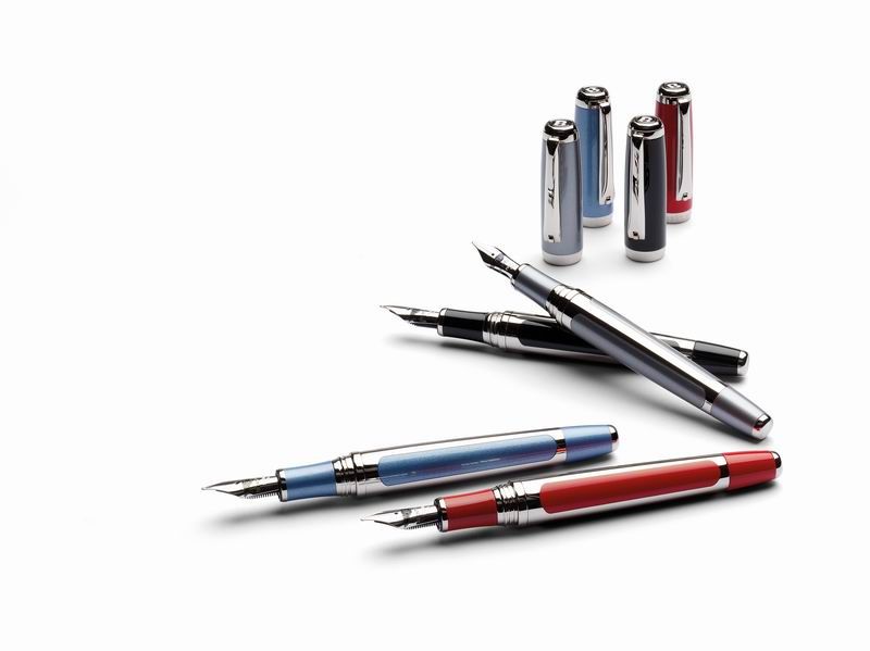BENTLEY CURATES SPECIAL GIFT IDEAS FROM THE NEW BENTLEY COLLECTION