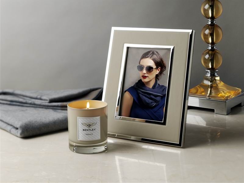 BENTLEY CURATES SPECIAL GIFT IDEAS FROM THE NEW BENTLEY COLLECTION