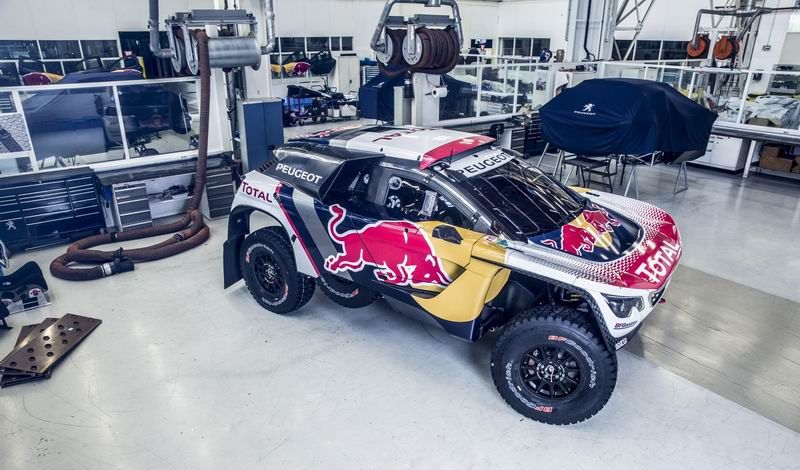 CARLOS SAINZ: “EL 3008 DKR ES EL MEJOR BUGGY QUE HE PILOTADO NUNCA”