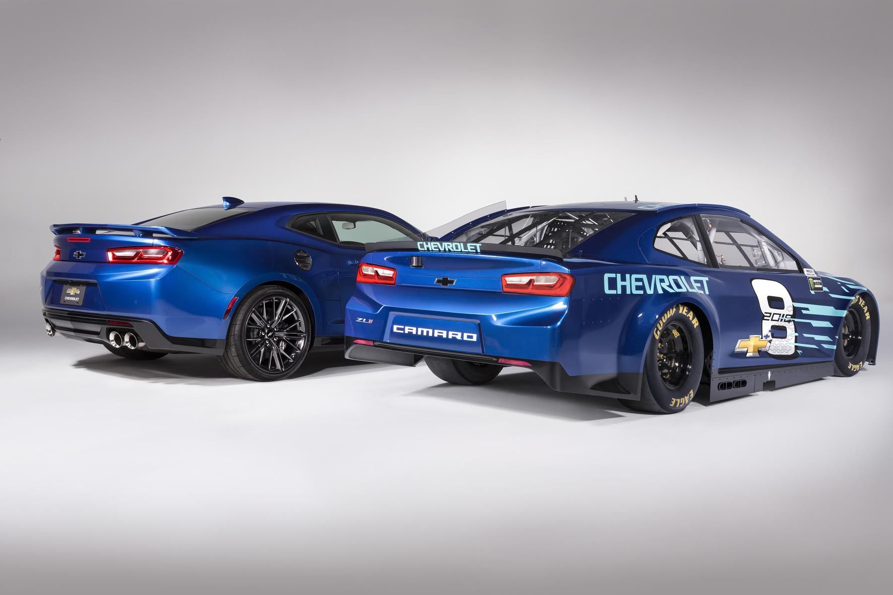 CHEVROLET UNVEILS 2018 CAMARO ZL1 NASCAR CUP RACE CAR