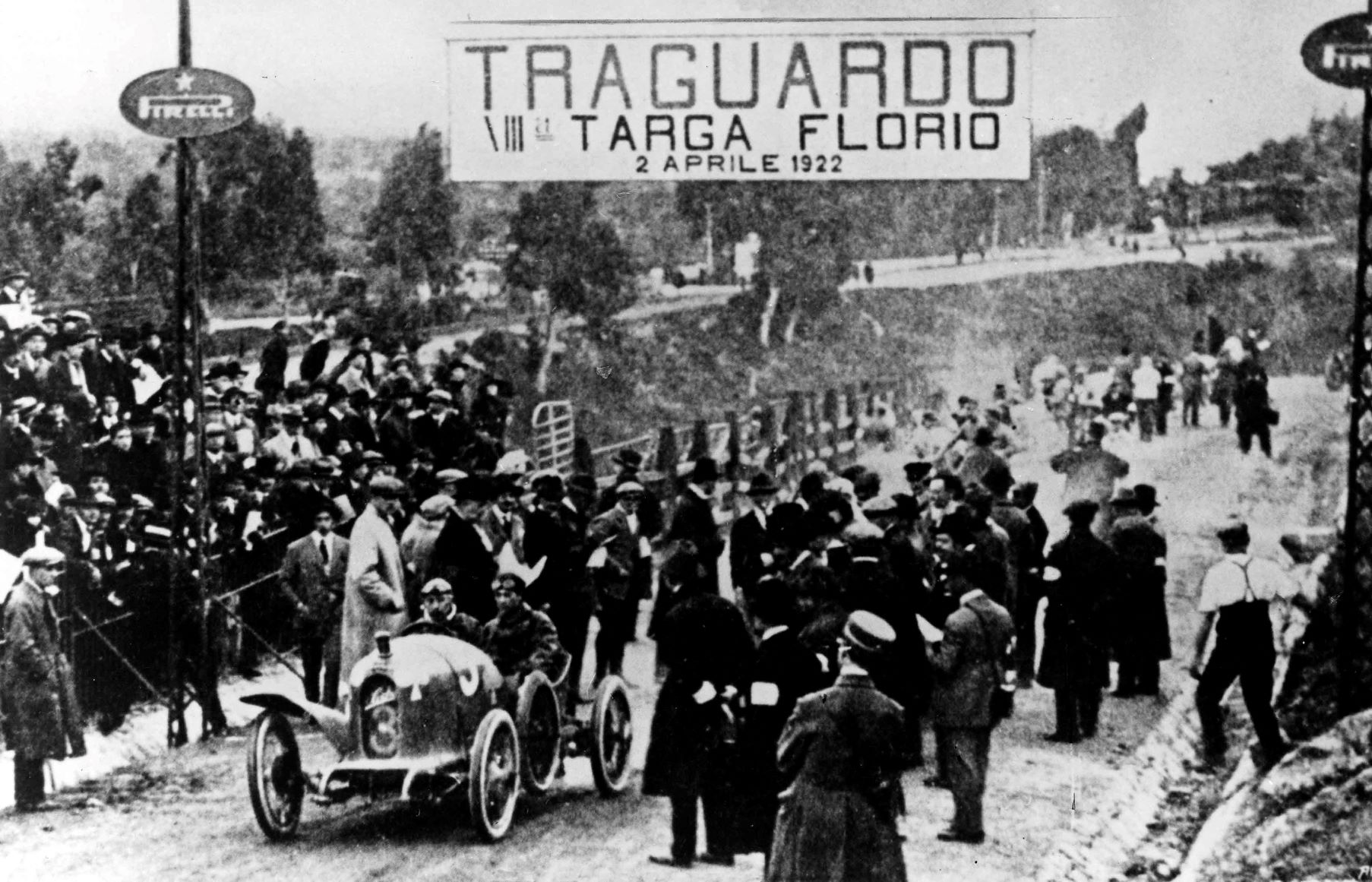 PORSCHE RESTAURA EL AUSTRO-DAIMLER ADS R, "SASCHA"
